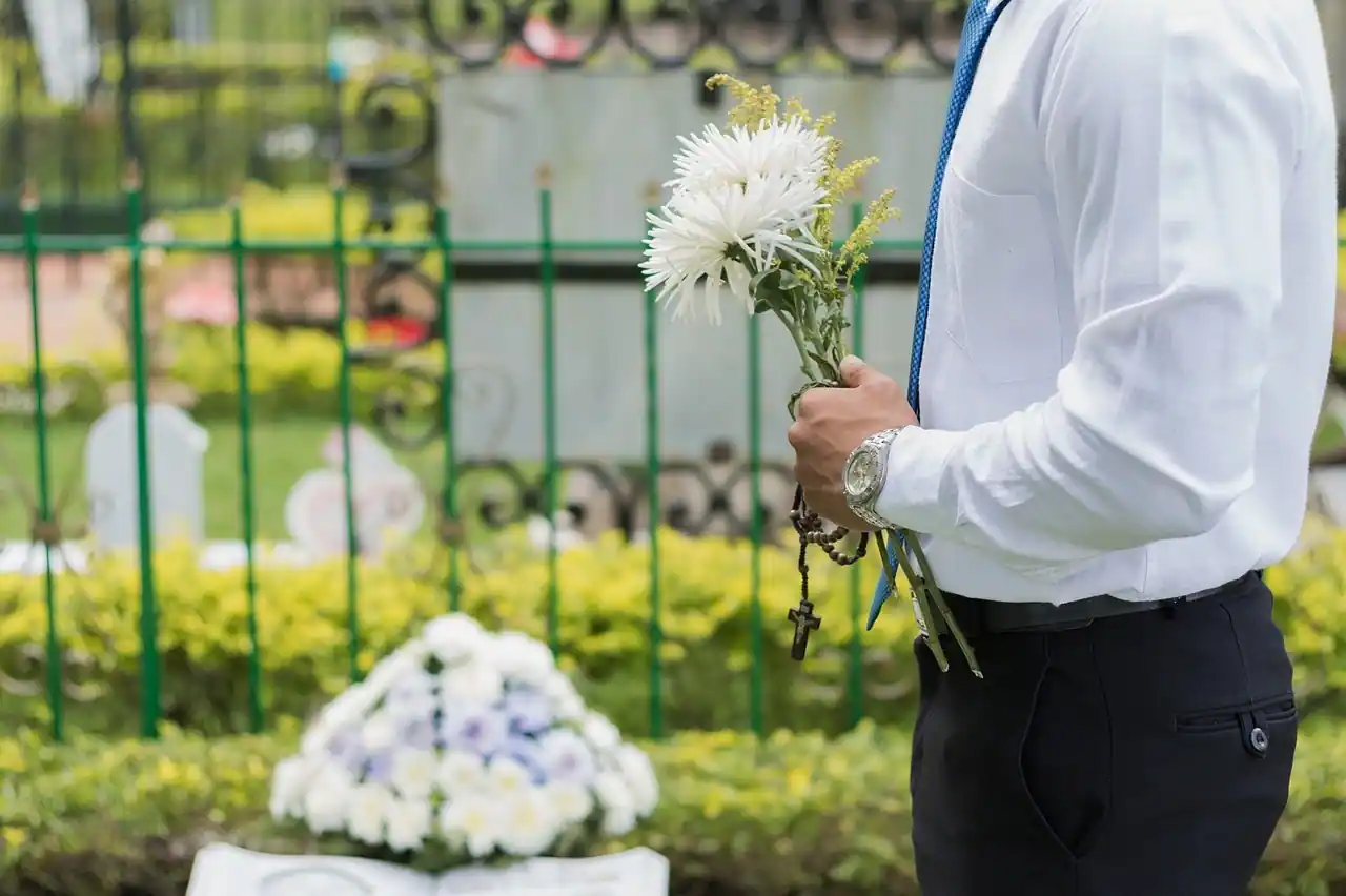 Navigating Grief: Small Steps Toward Healing After a Loss - Vents Magazine