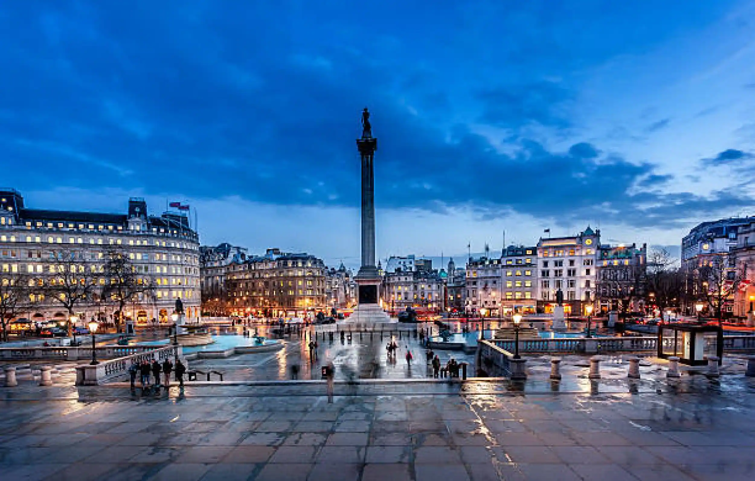 Trafalgar Square: Stories Behind the Lions and Column - Vents Magazine